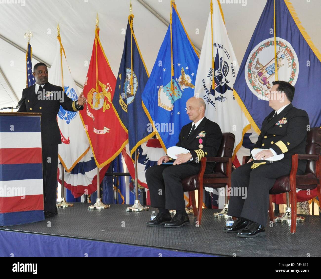Capt tom everett hi-res stock photography and images - Alamy