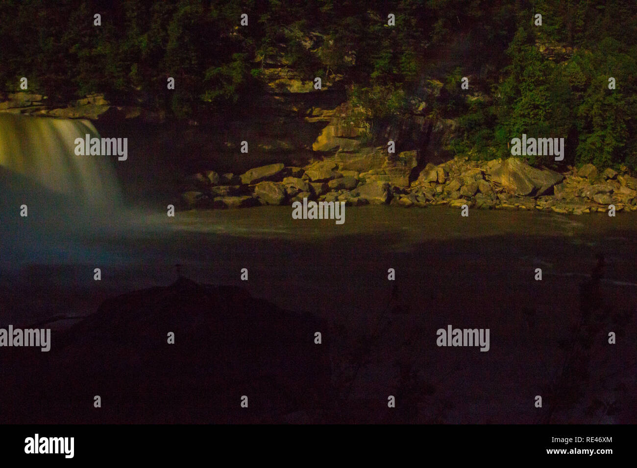 Moonbow at cumberland falls hi-res stock photography and images - Alamy