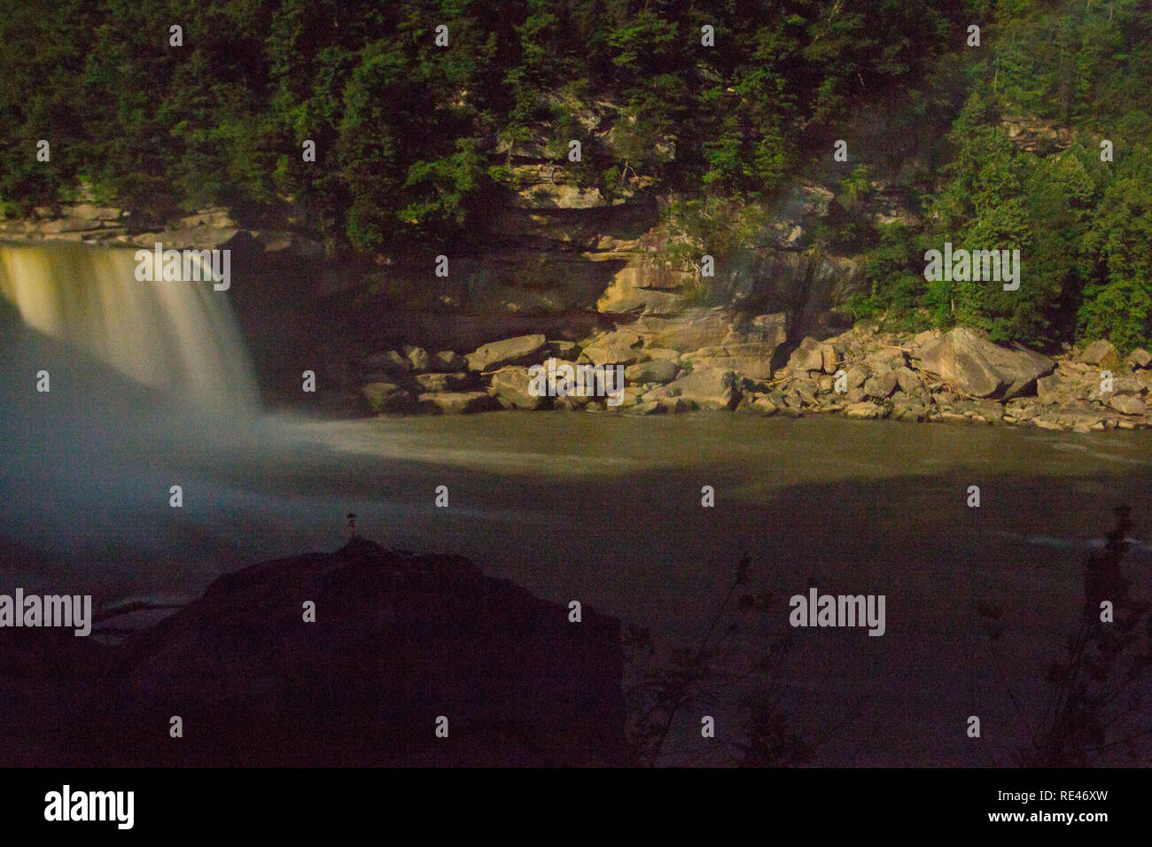 Cumberland Falls Moonbow, Kentucky Stock Photo - Alamy