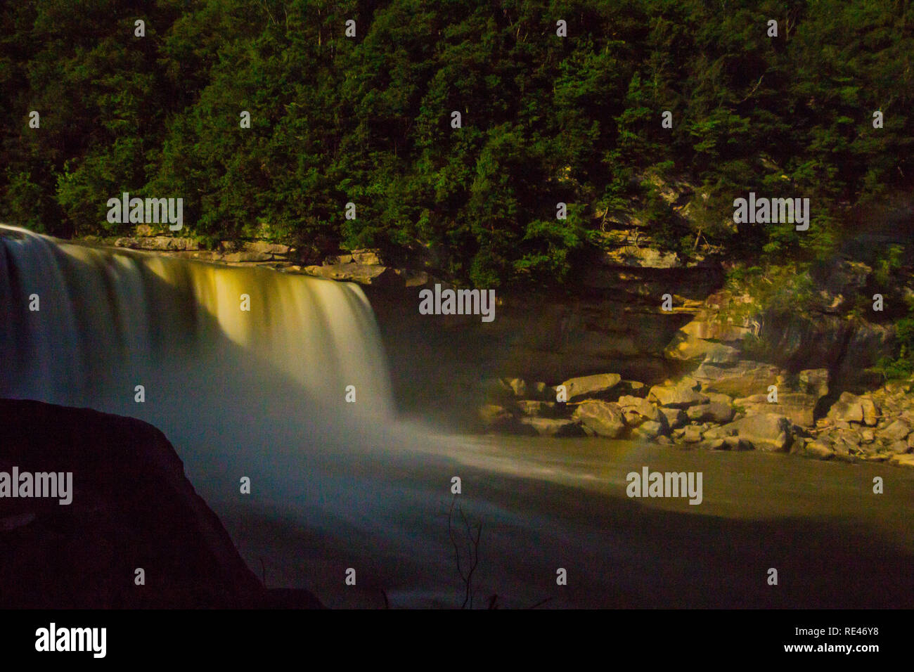 Cumberland Falls Moonbow, Kentucky Stock Photo - Alamy