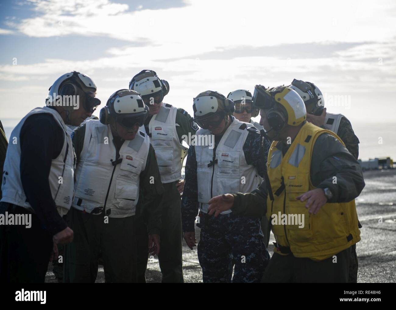 PACIFIC OCEAN (Nov. 19, 2016) Vice Adm. Thomas Rowden , Commander ...