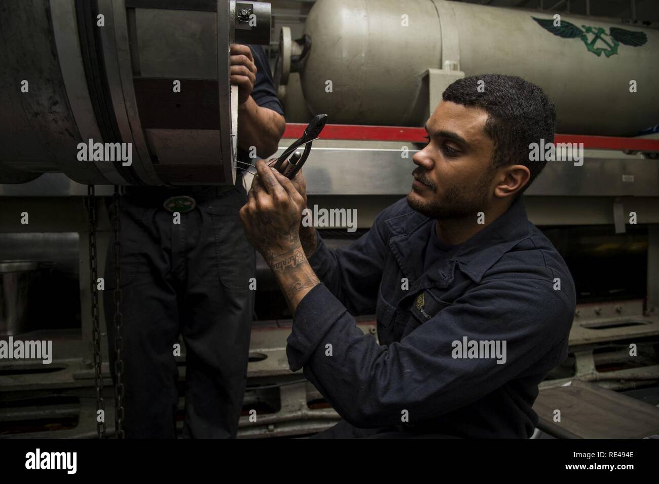 Arresting gear engine hi-res stock photography and images - Alamy
