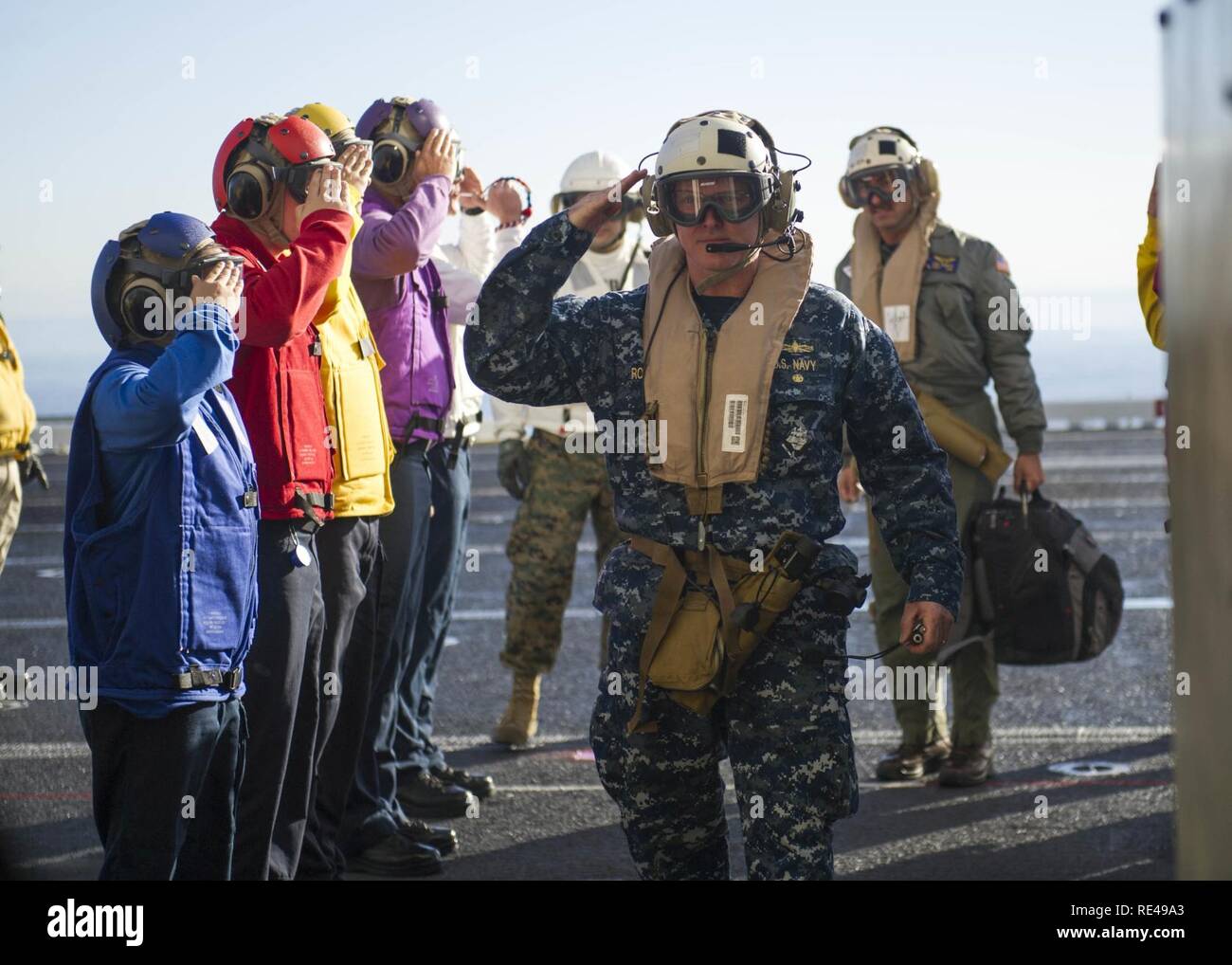 PACIFIC OCEAN (Nov. 19, 2016) Vice Adm. Thomas Rowden , Commander ...