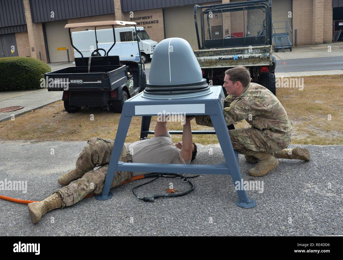 1st special operations communications squadron hi-res stock photography ...