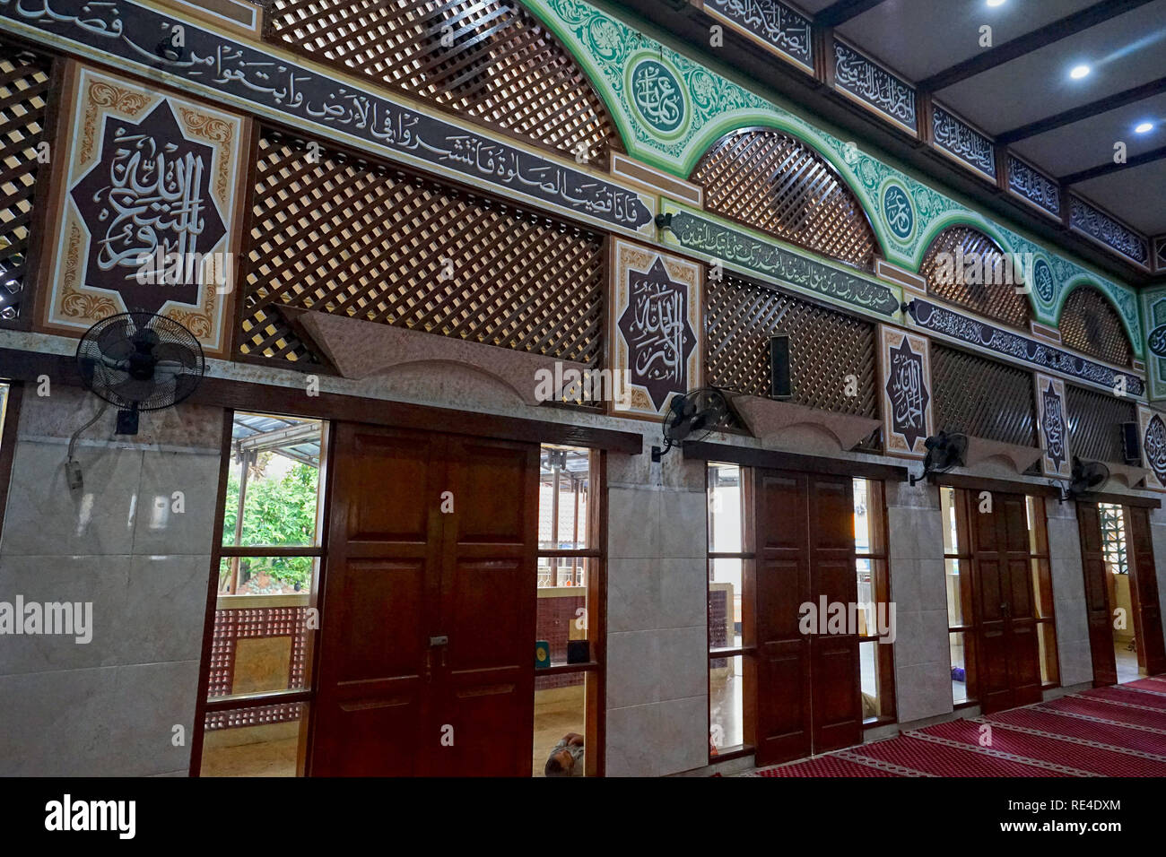 Masjid Luar Batang Mosque, Jakarta, Indonesia Stock Photo - Alamy