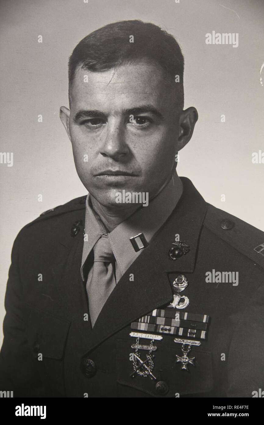 Leftwich trophy hi-res stock photography and images - Alamy