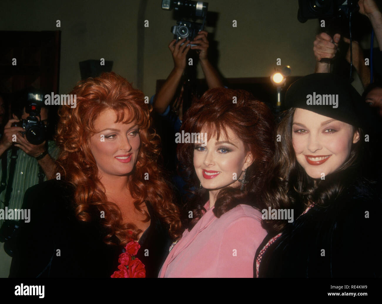 PASADENA, CA - OCTOBER 5: (L-R) Singer Wynonna Judd, singer Naomi Judd ...