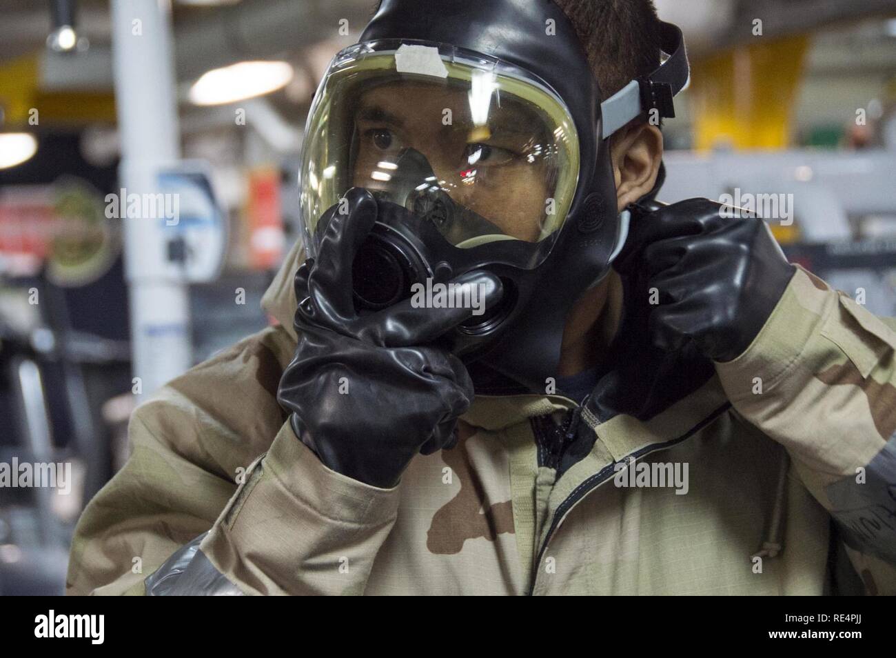 SASEBO, Japan (Nov. 30, 2016) Petty Officer 2nd Class David Sacdal ...
