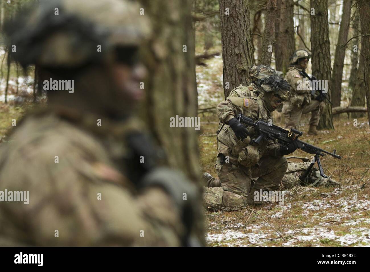 U.S. Army Paratroopers, Company D, 2nd Battalion, 503rd Infantry ...