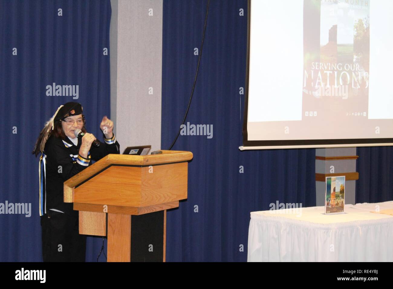 Loretta Metoxen, tribal historian for the Oneida Nation of Wisconsin ...