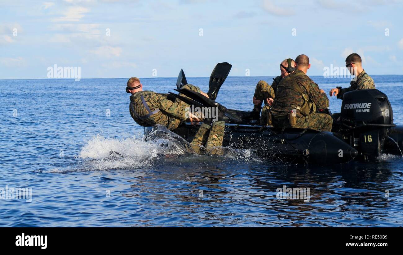 AT SEA, Indian Ocean (November 25, 2016) Marines with the Maritime Raid ...