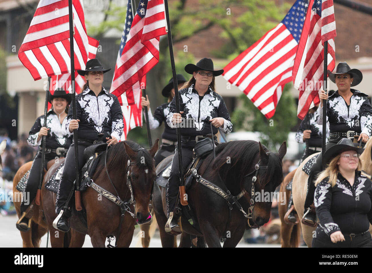 Women horse drill team hi-res stock photography and images - Alamy