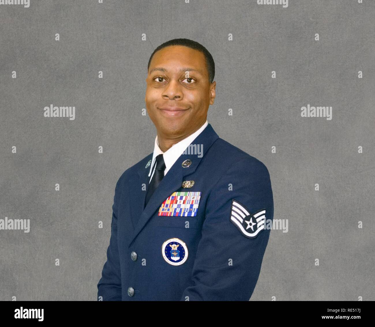 Official photo of Air Force Staff Sgt. Robert Jones Stock Photo - Alamy