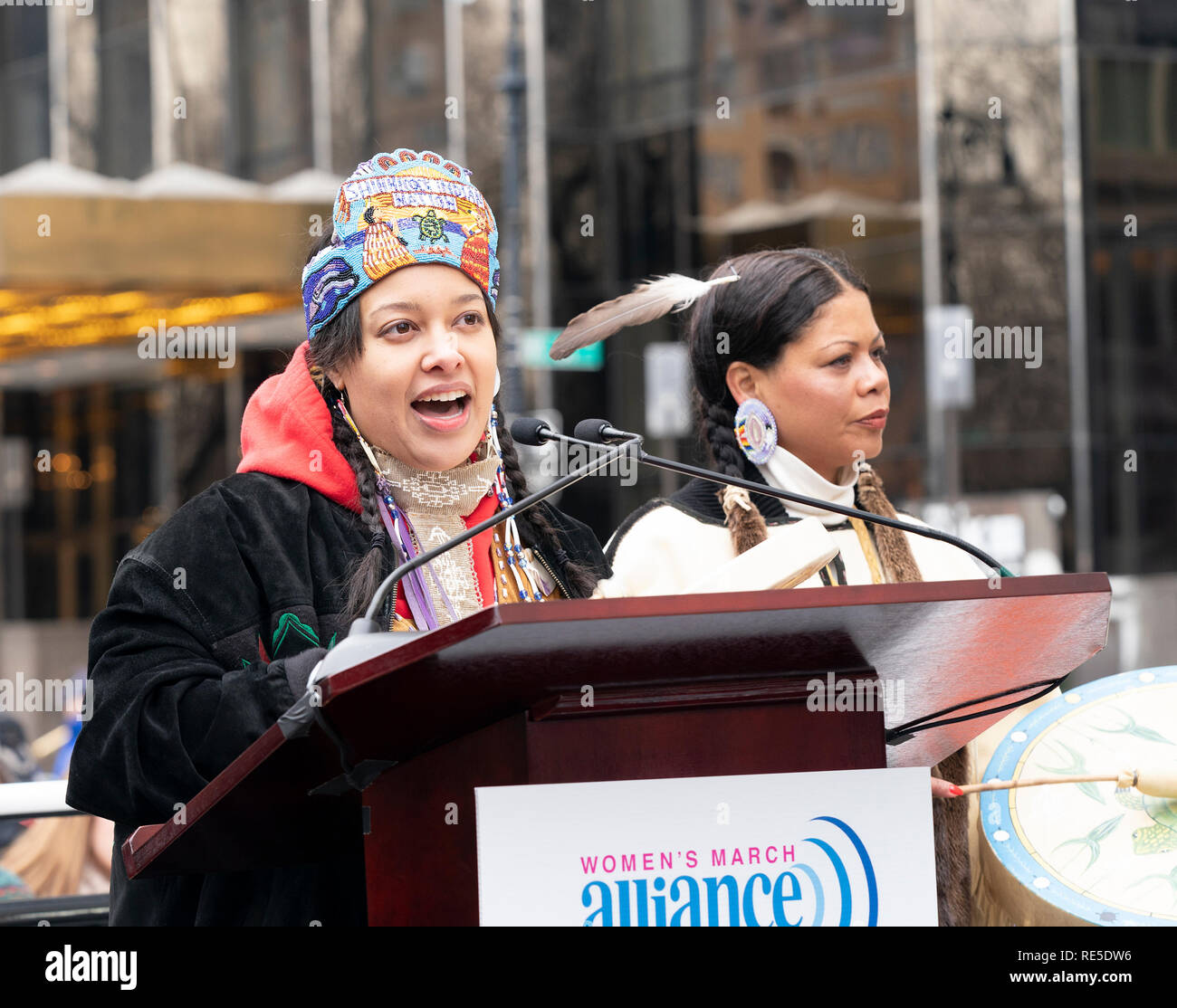 Native women at womens march hi-res stock photography and images - Alamy