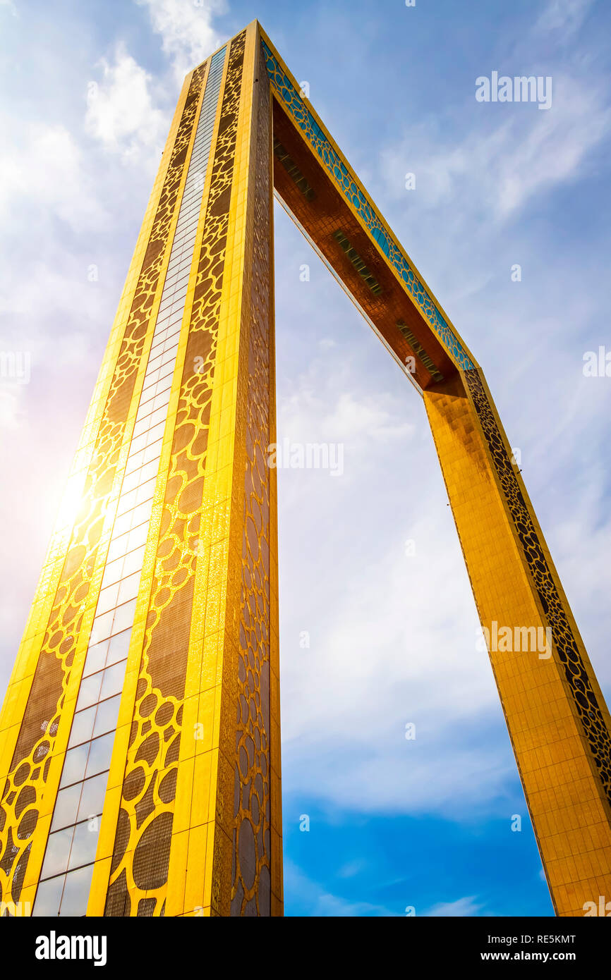 Dubai frame hi-res stock photography and images - Alamy