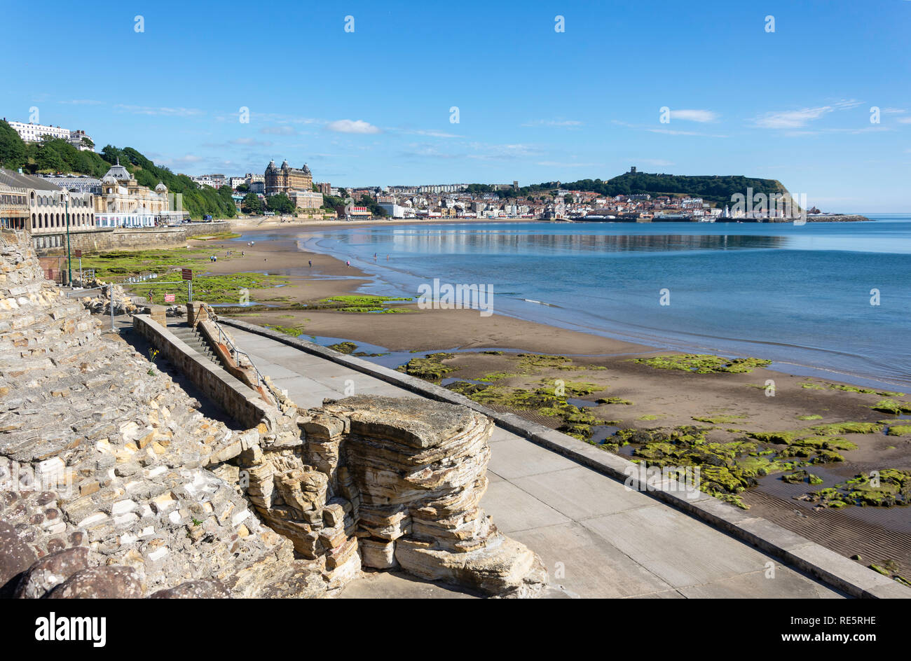 Promenade scarborough hi-res stock photography and images - Alamy