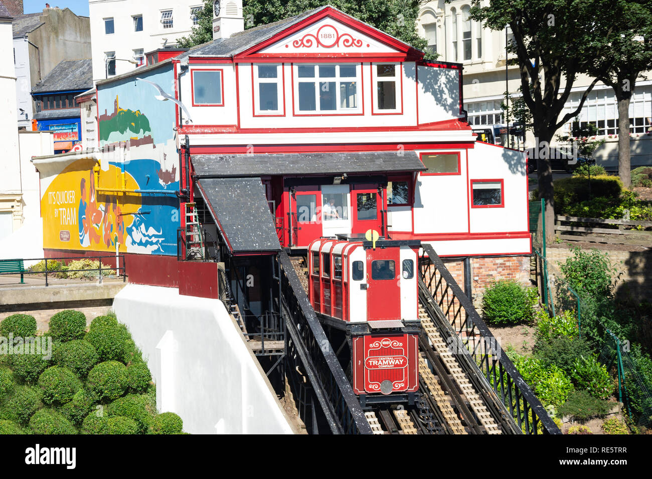 St nicholas cliff scarborough seaside beach resort town towns ce hi-res ...