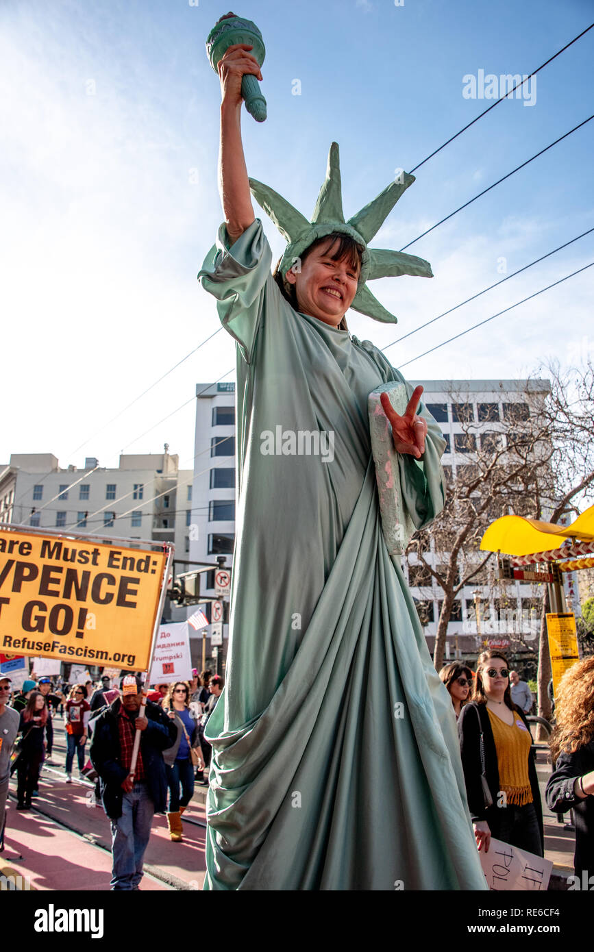 Statue Of Libery High Resolution Stock Photography and Images - Alamy