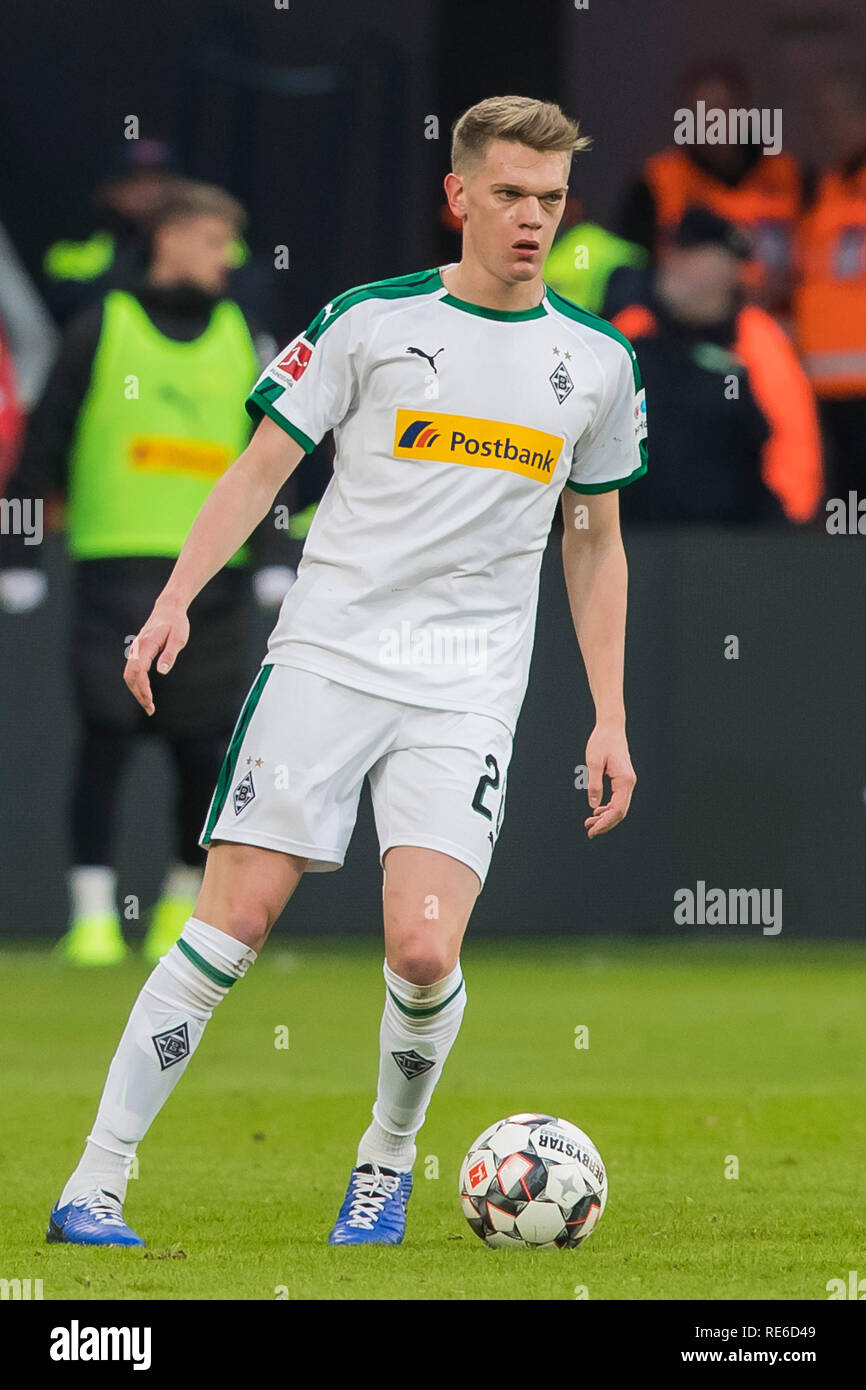 Matthias ginter of borussia monchengladbach hi-res stock photography ...
