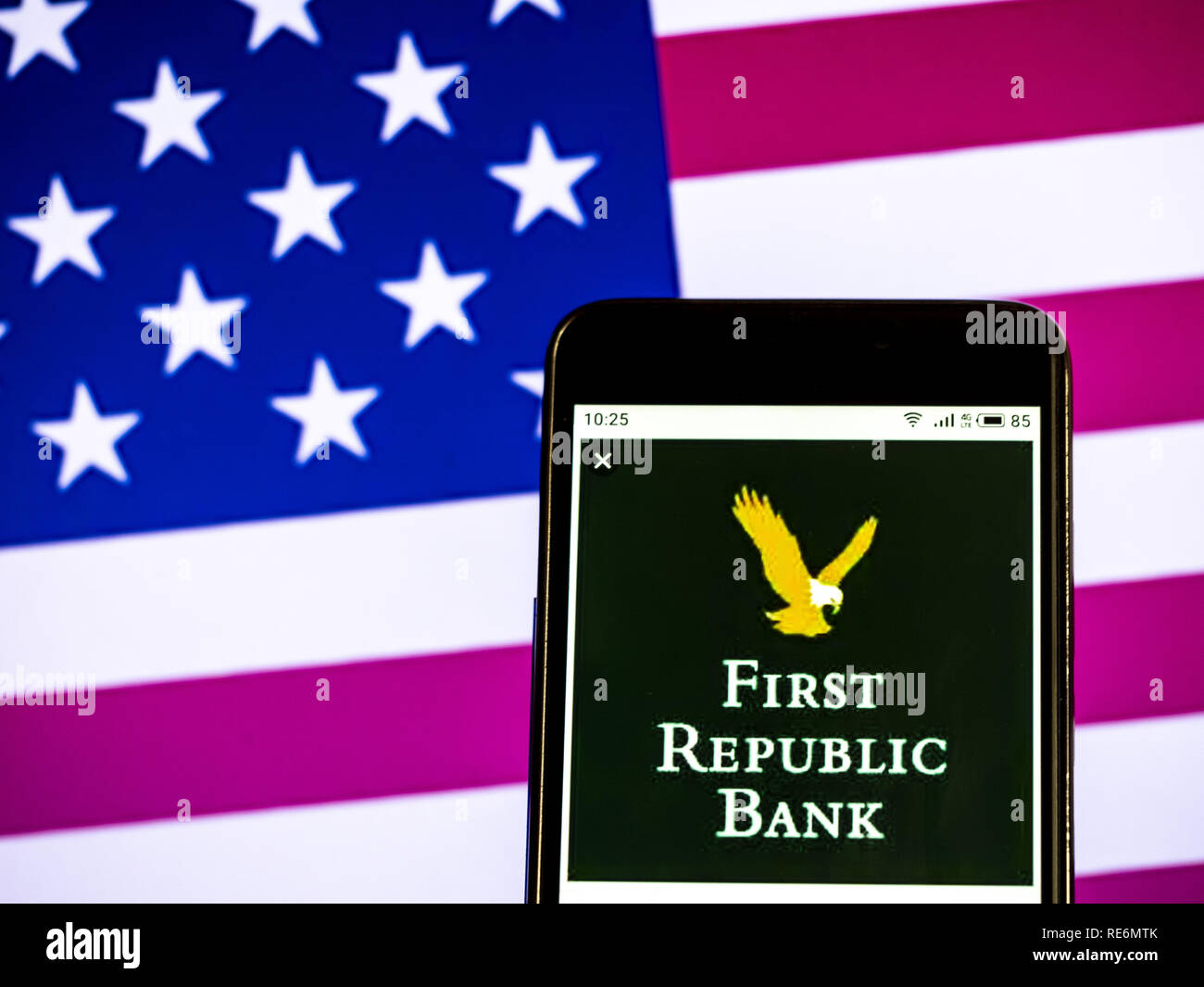 First republic bank logo hi-res stock photography and images - Alamy