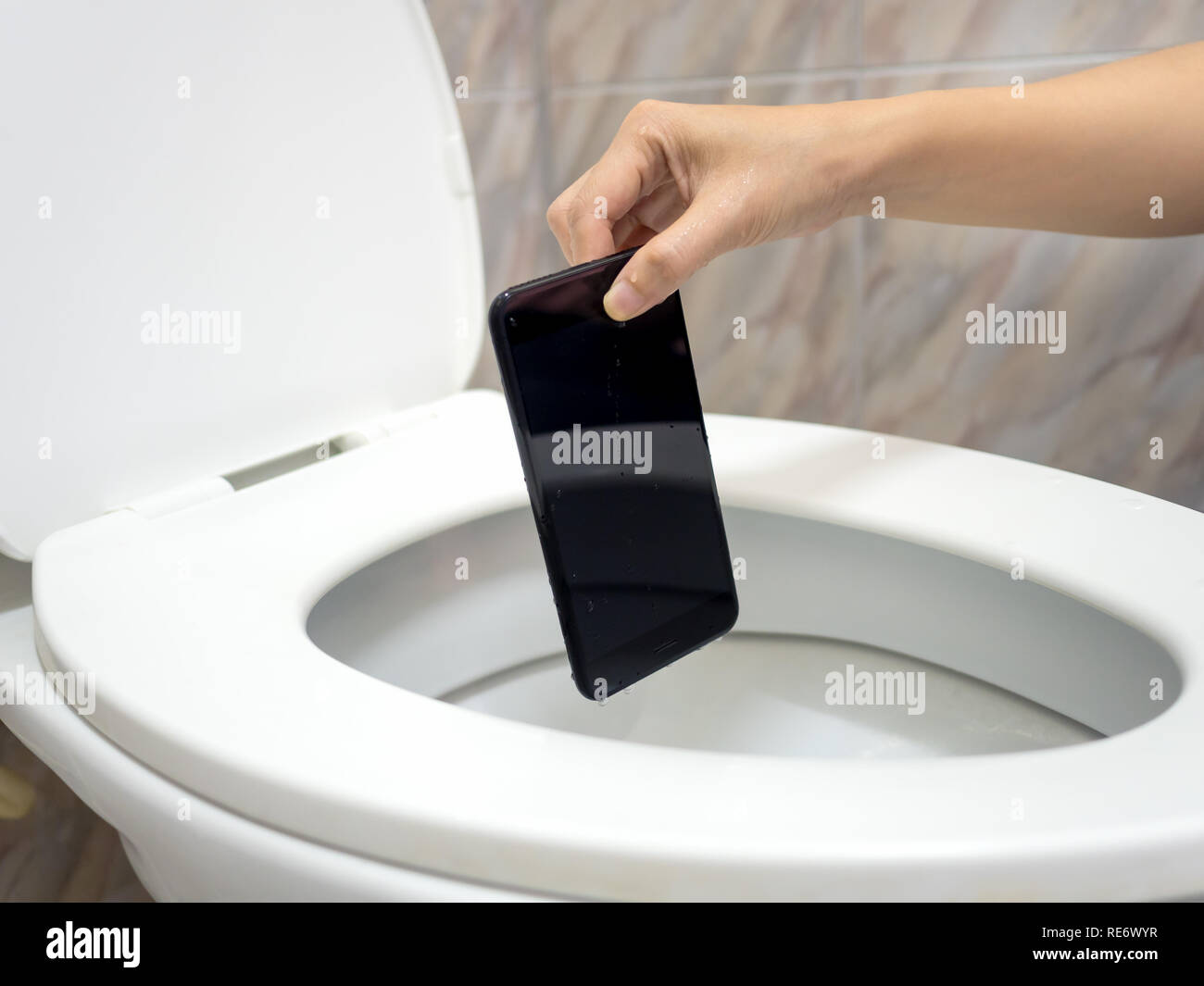 Flush Toilet Stock Photos & Flush Toilet Stock Images - Alamy