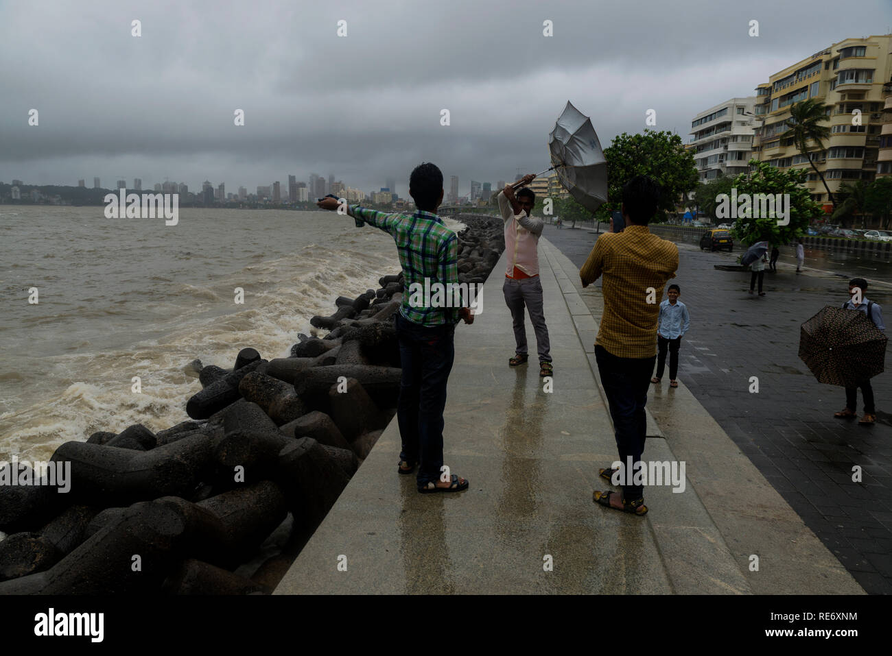 Daily Life in Mumbai Stock Photo - Alamy