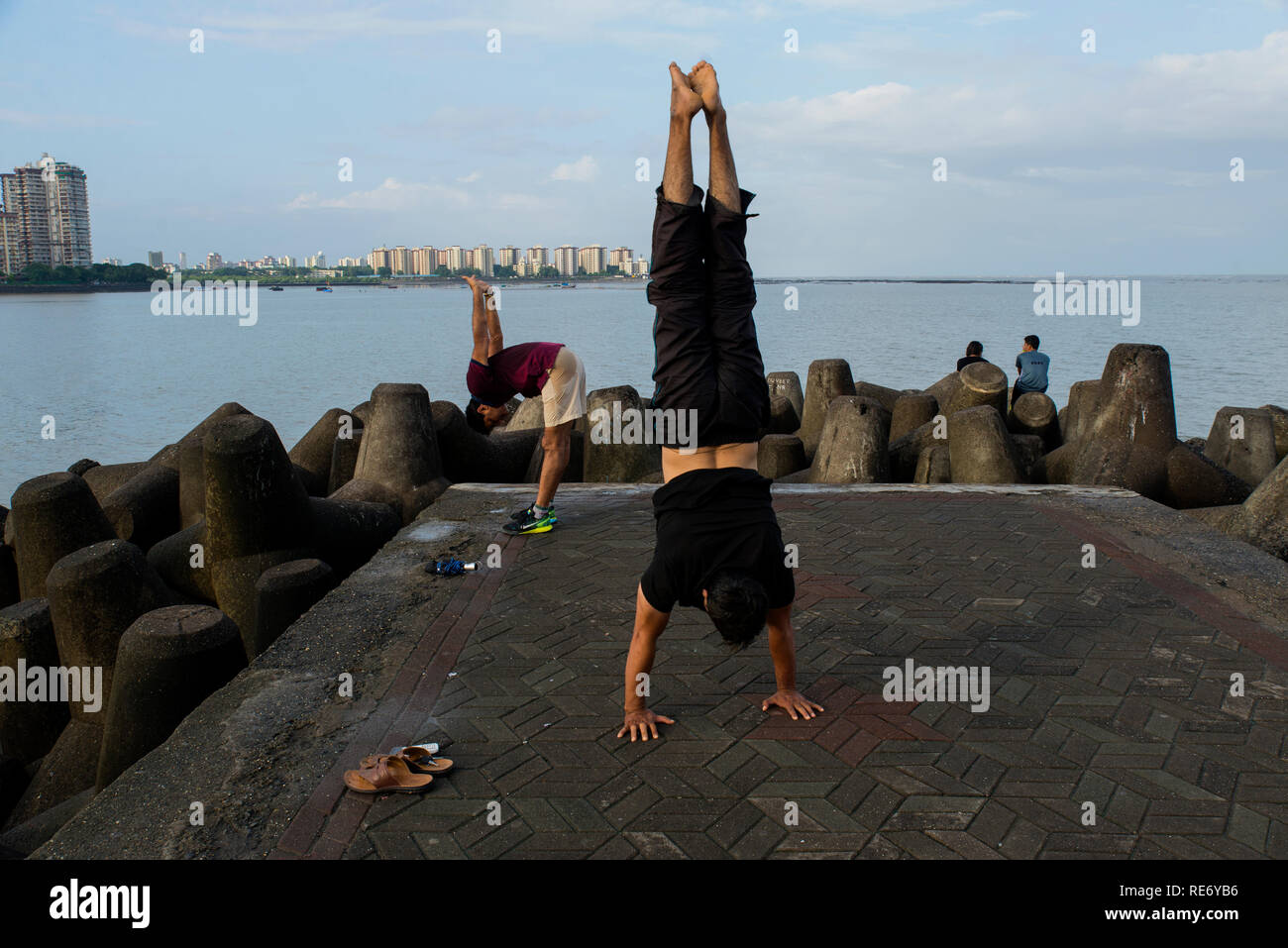 Daily Life in Mumbai Stock Photo - Alamy