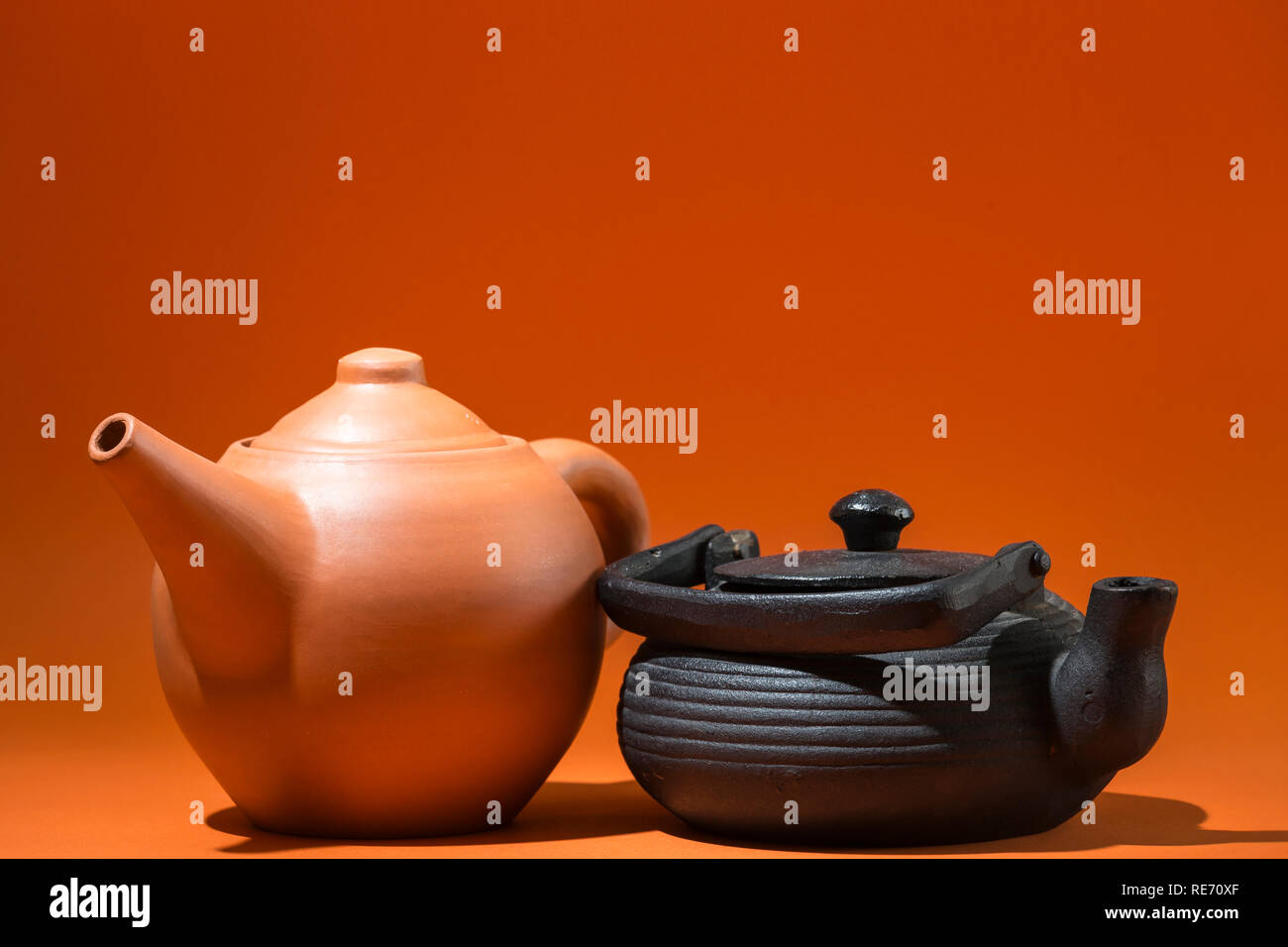 Different teapots hi-res stock photography and images - Alamy
