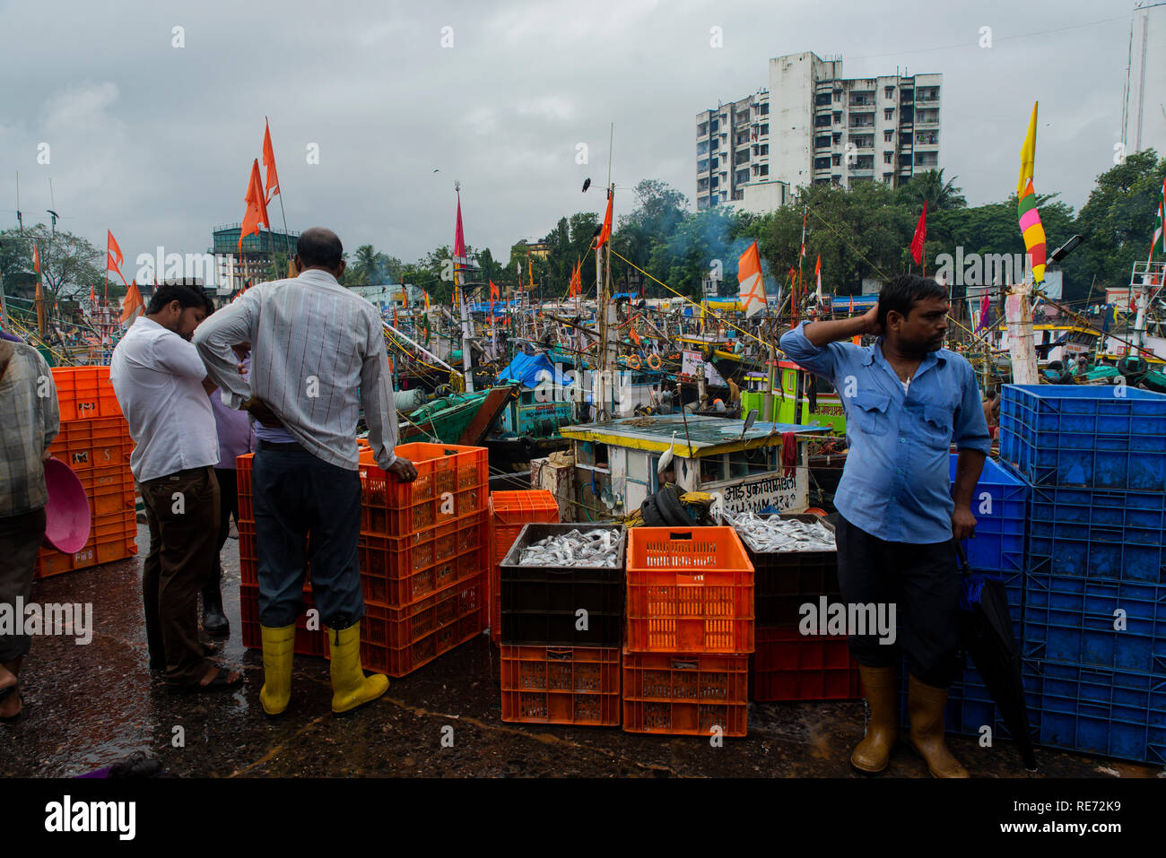 Daily Life in Mumbai Stock Photo - Alamy