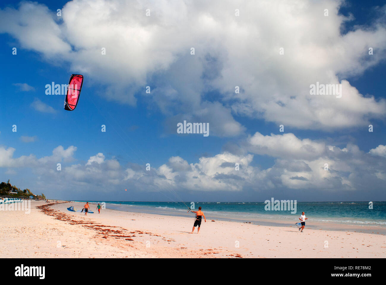 Pink Sand Beach. Dunmore Town, Harbour Island, Eleuthera. Bahamas Stock ...