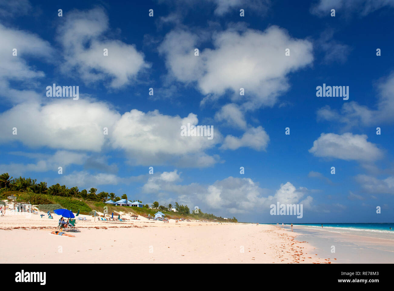 Pink Sand Beach. Dunmore Town, Harbour Island, Eleuthera. Bahamas Stock ...