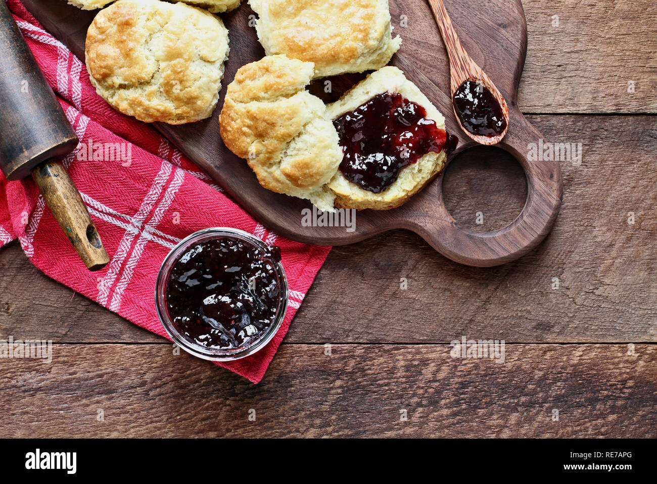 Flat biscuits hi-res stock photography and images - Alamy