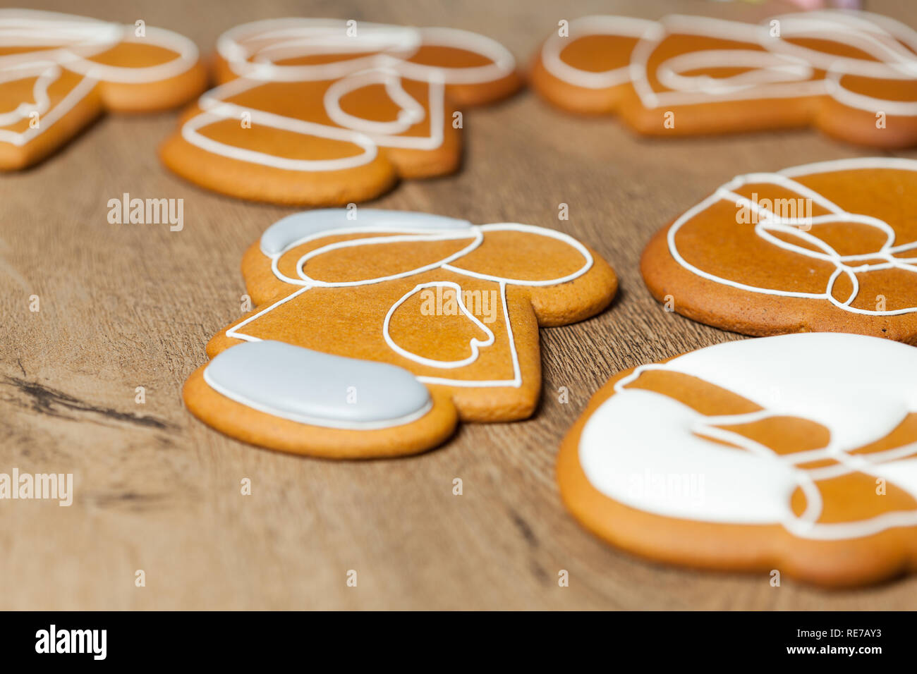 baking, draw on baking, patterns process close up Stock Photo - Alamy