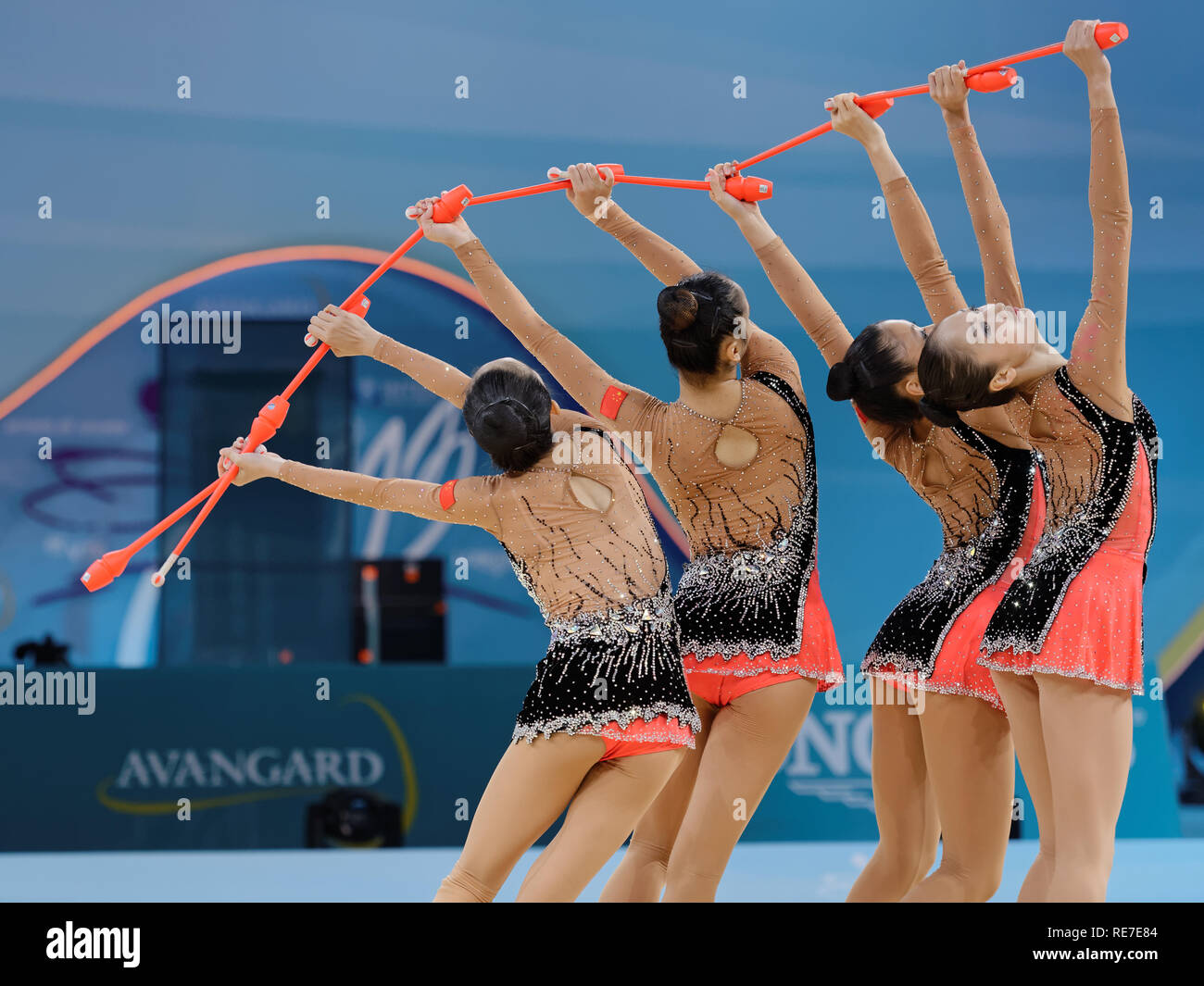 Chinese gymnast hi-res stock photography and images - Alamy