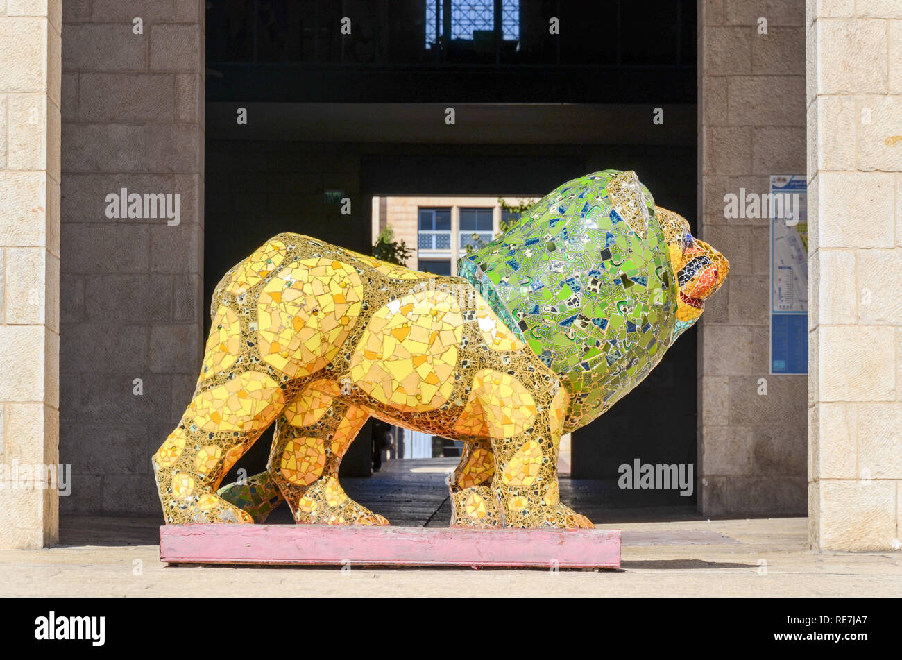Lion, emblem of Jerusalem Stock Photo - Alamy