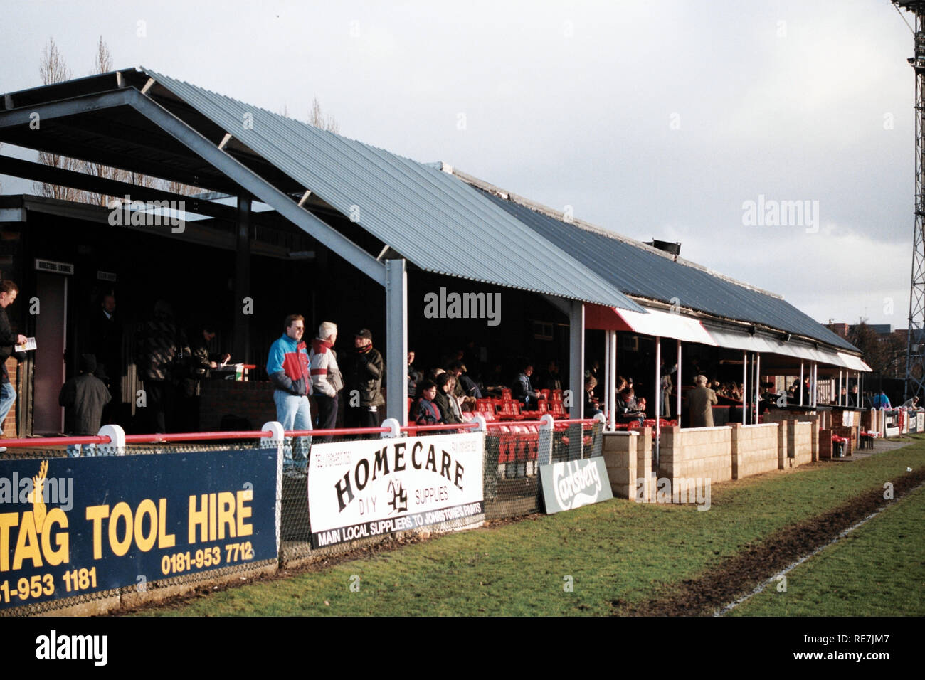 Borehamwood football club stadium hi-res stock photography and images ...