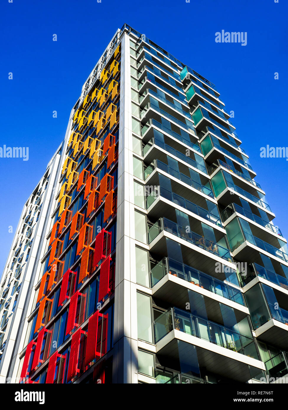 Riverside house london hi-res stock photography and images - Alamy