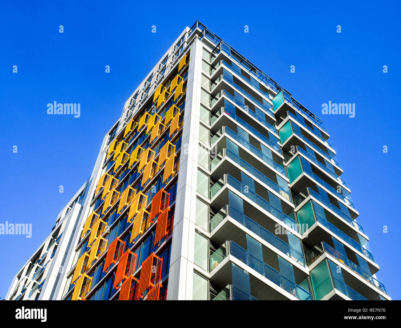 Riverside west hi-res stock photography and images - Alamy