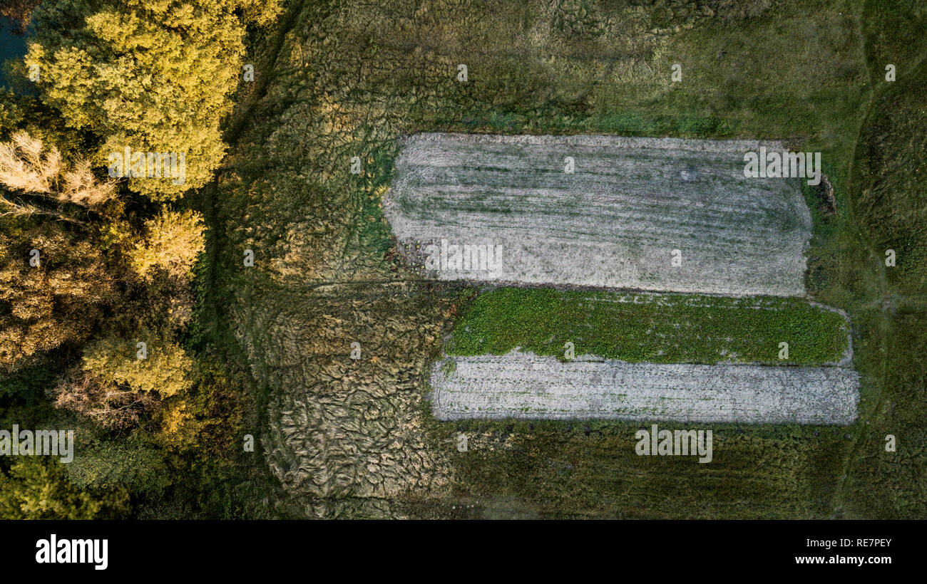 Top view valley farm fields hi-res stock photography and images - Alamy