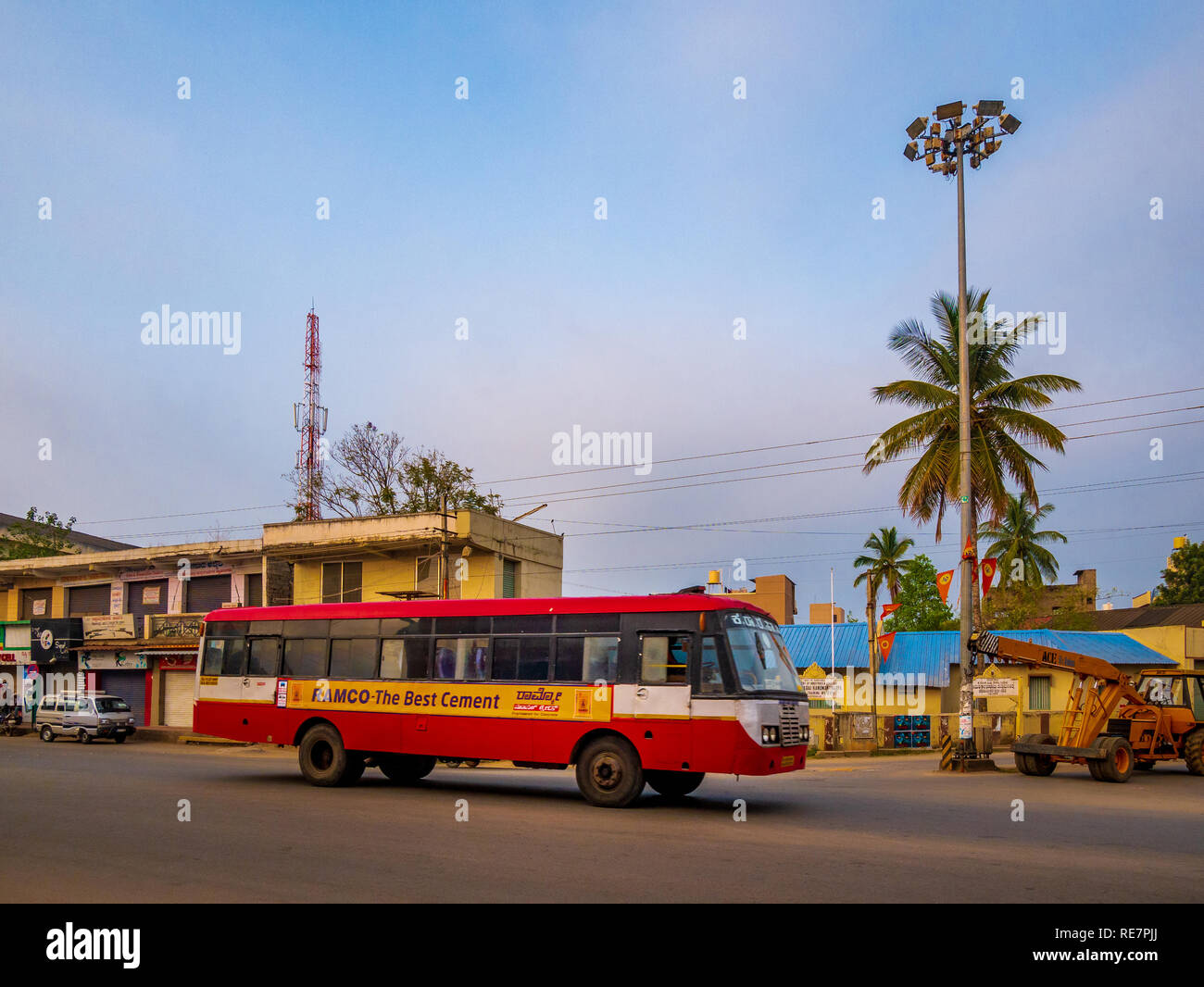India bus on roads hi-res stock photography and images - Alamy