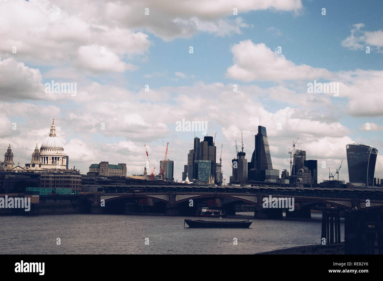 London urban environments Stock Photo - Alamy