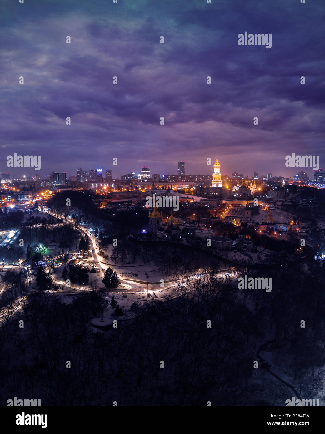 Spectacular nighttime skyline of a big city at night. Kiev, Ukraine ...