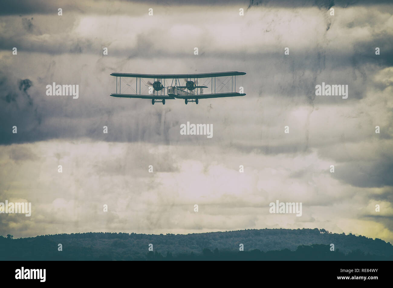 Vickers Vimy British heavy bomber aircraft plane biplane of First World ...
