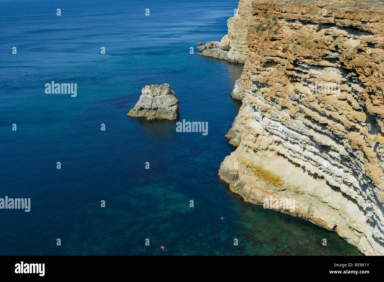 People swim in sea. Top view Stock Photo - Alamy