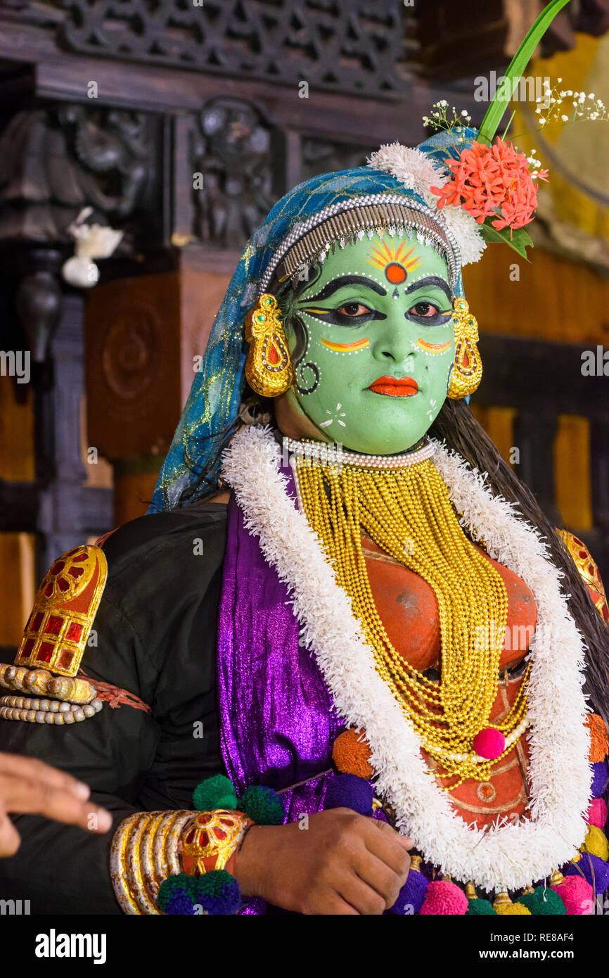 Kerala traditional playing hi-res stock photography and images - Alamy