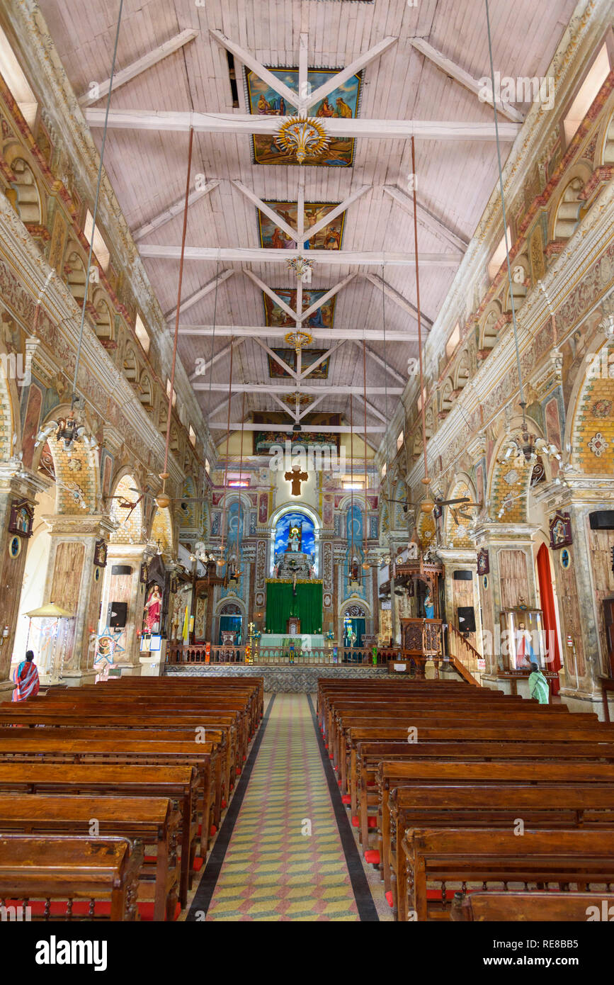 Santa Cruz Cathedral Basilica, Fort Cochin, Kochi, Kerala, India Stock ...