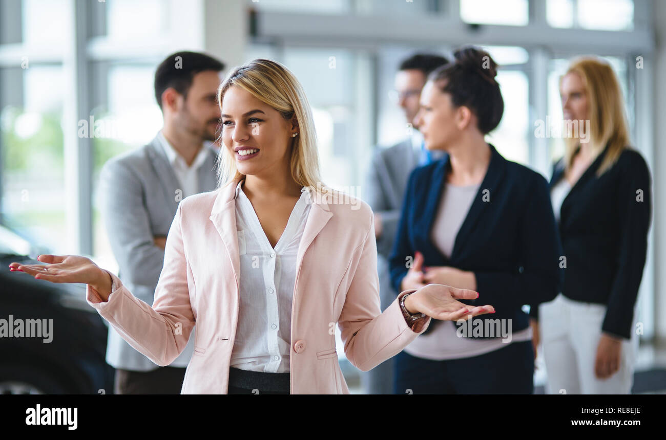 Salesperson and customer computer hi-res stock photography and images ...