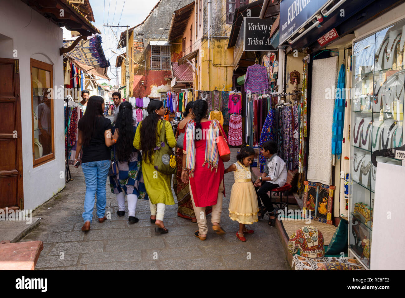 People kerala street hi-res stock photography and images - Alamy