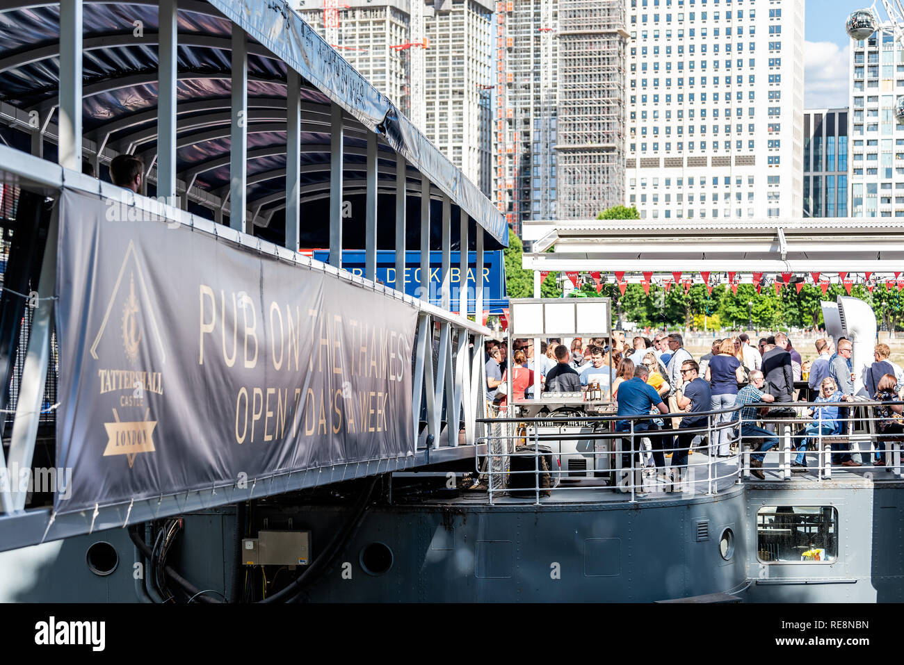 Ps Tattershall Castle High Resolution Stock Photography and Images - Alamy
