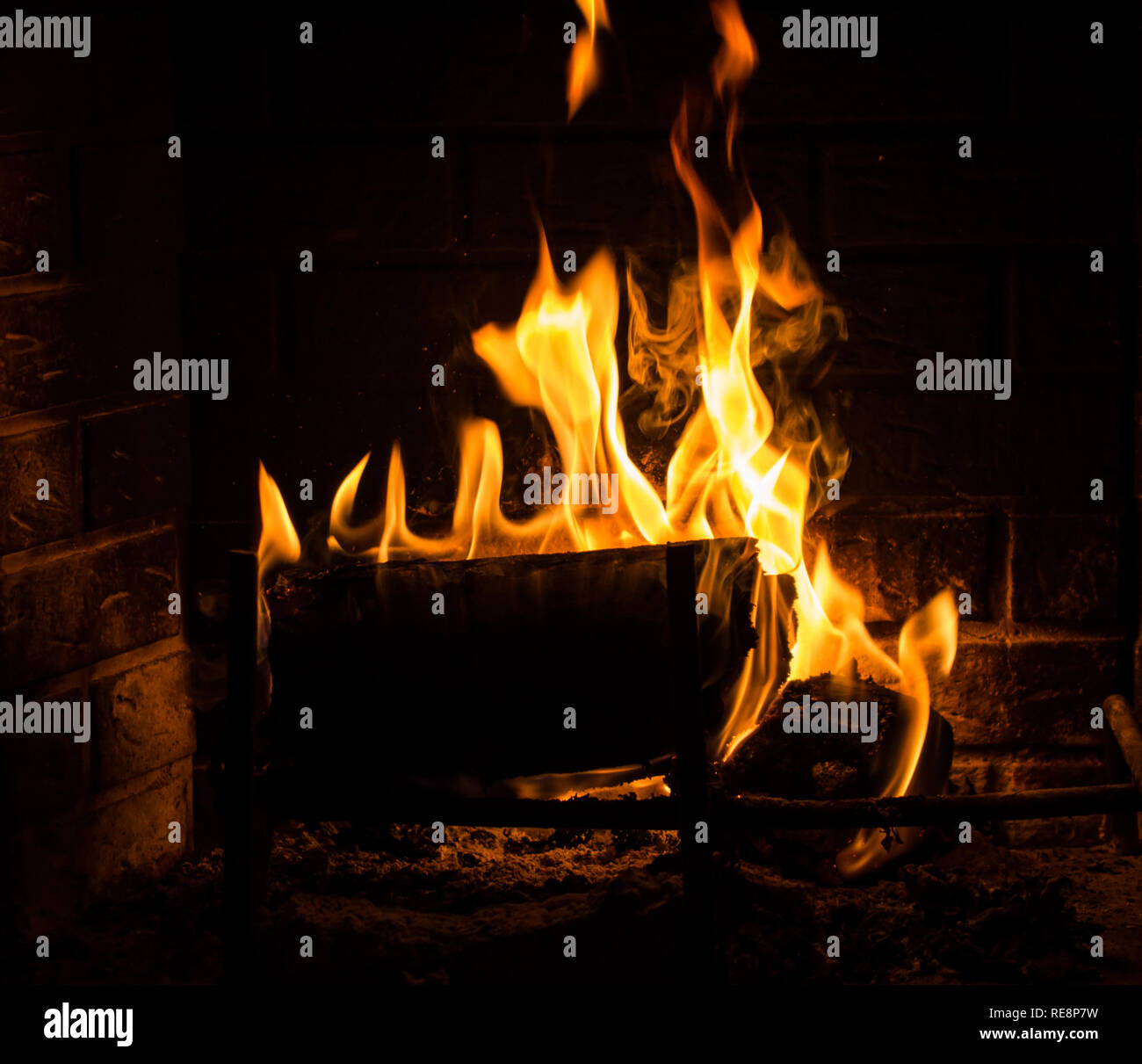 Burn in text hi-res stock photography and images - Alamy
